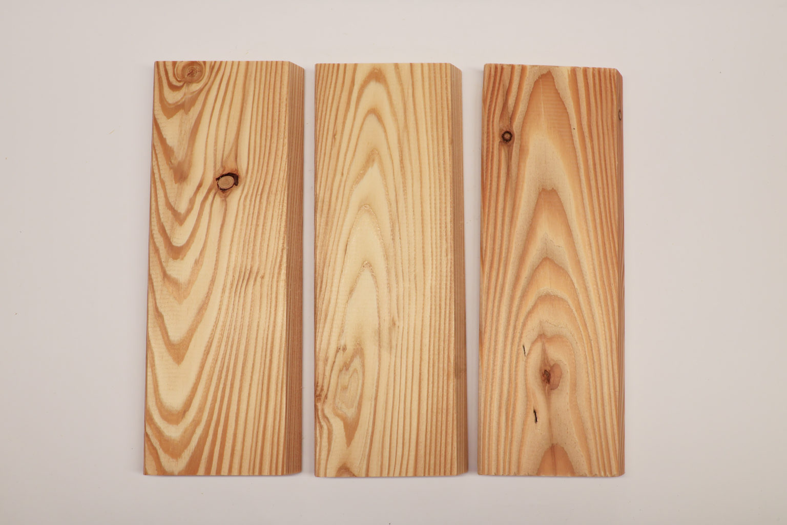 Lärche Rhombus A/B Qualität - Nagler - Holz GmbH & Co KG